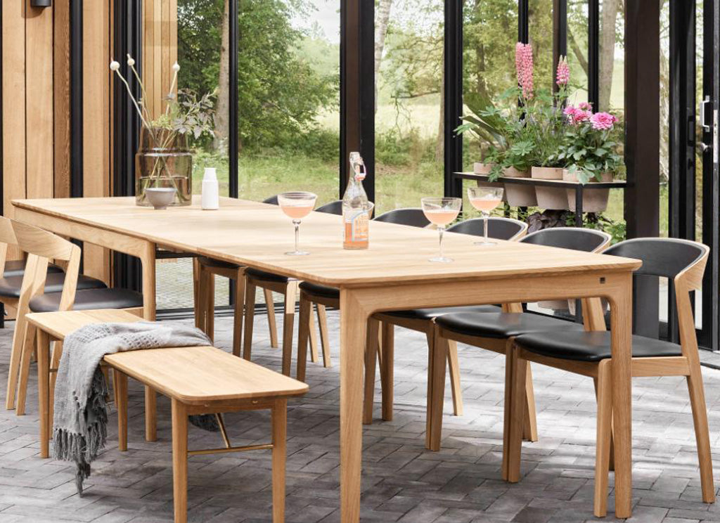 SKOVBY #27 Dining Table – Smith Contemporary Furniture